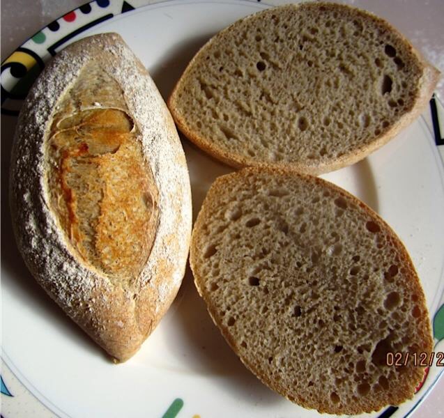 BAUERNBRÖTCHEN – RUSTIC GERMAN ROLLS WITH OLD DOUGH – Brot & Bread
